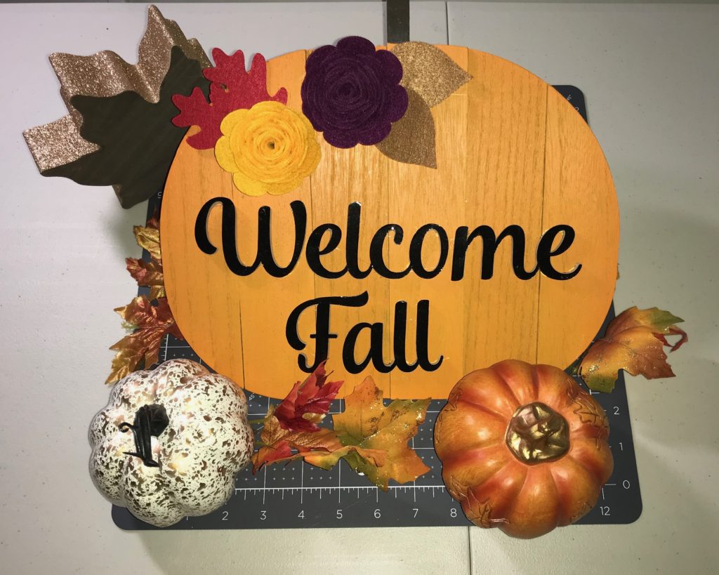 Welcome Fall Pumpkin Sign